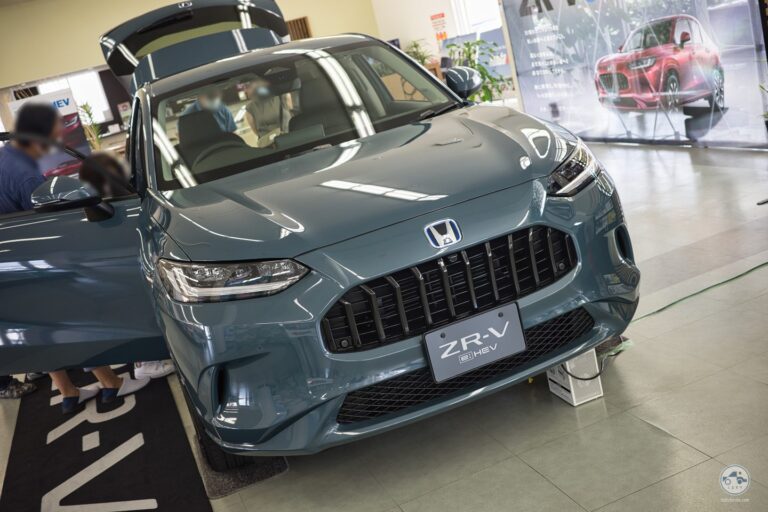 【外装編】ZR-Vを初めて見た感想 Zのノルディックフォレストは独特な存在感を放っていた！ | くるすぺ